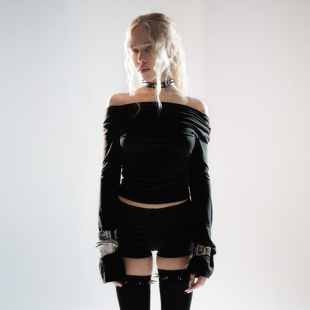 EVASHA — слушать онлайн бесплатно на Яндекс Музыке в хорошем качестве