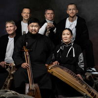 Shono – слушать онлайн песни и альбомы исполнителя бесплатно на МТС Музыке