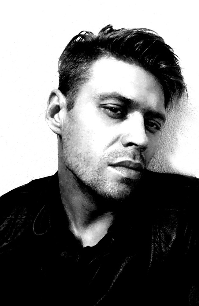 Alexander Pierce — слушать онлайн бесплатно на Яндекс Музыке в хорошем ...