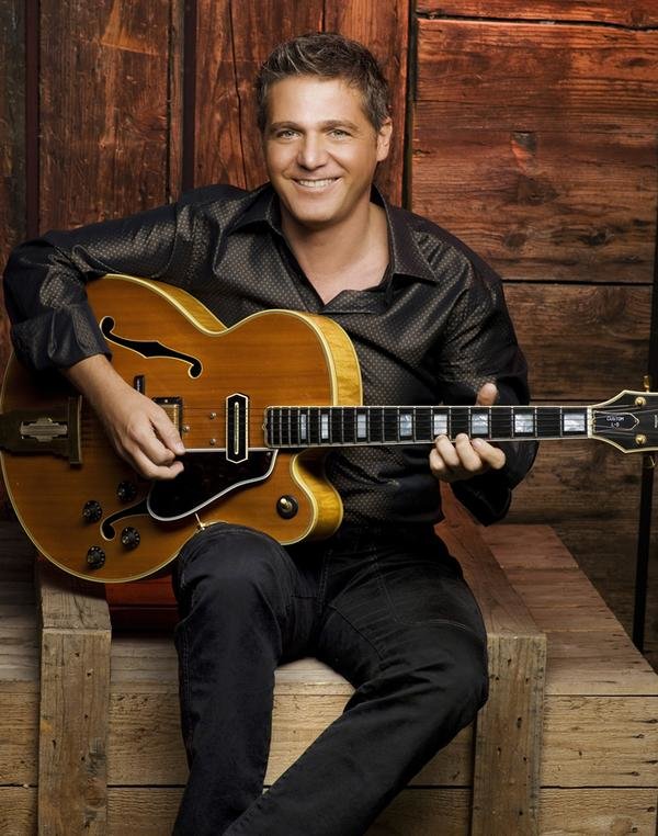 Pochill — слушать онлайн бесплатно на Яндекс Музыке в хорошем качестве