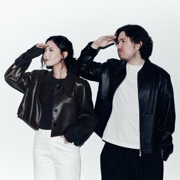 Liili — слушать онлайн бесплатно на Яндекс Музыке в хорошем качестве